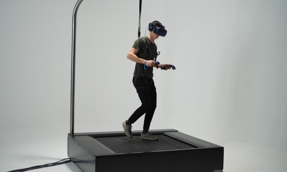 What Is Mixed Reality MR And Why Does It Matter In 2025 Metarficial