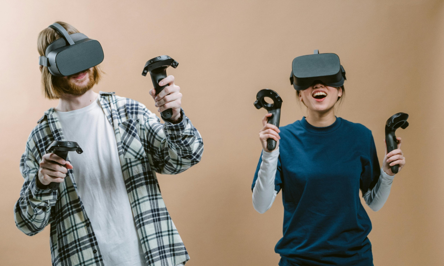 What is Mixed Reality (MR) and Why Does It Matter in 2025? - Metarficial